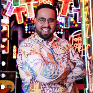 Gareth Gates and Divina de Campo announced for The Spongebob Musical ...